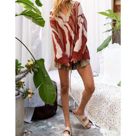 POL | Sweaters | New Pol Swirls Of Camo Sweater In Rust Latte | Poshmark